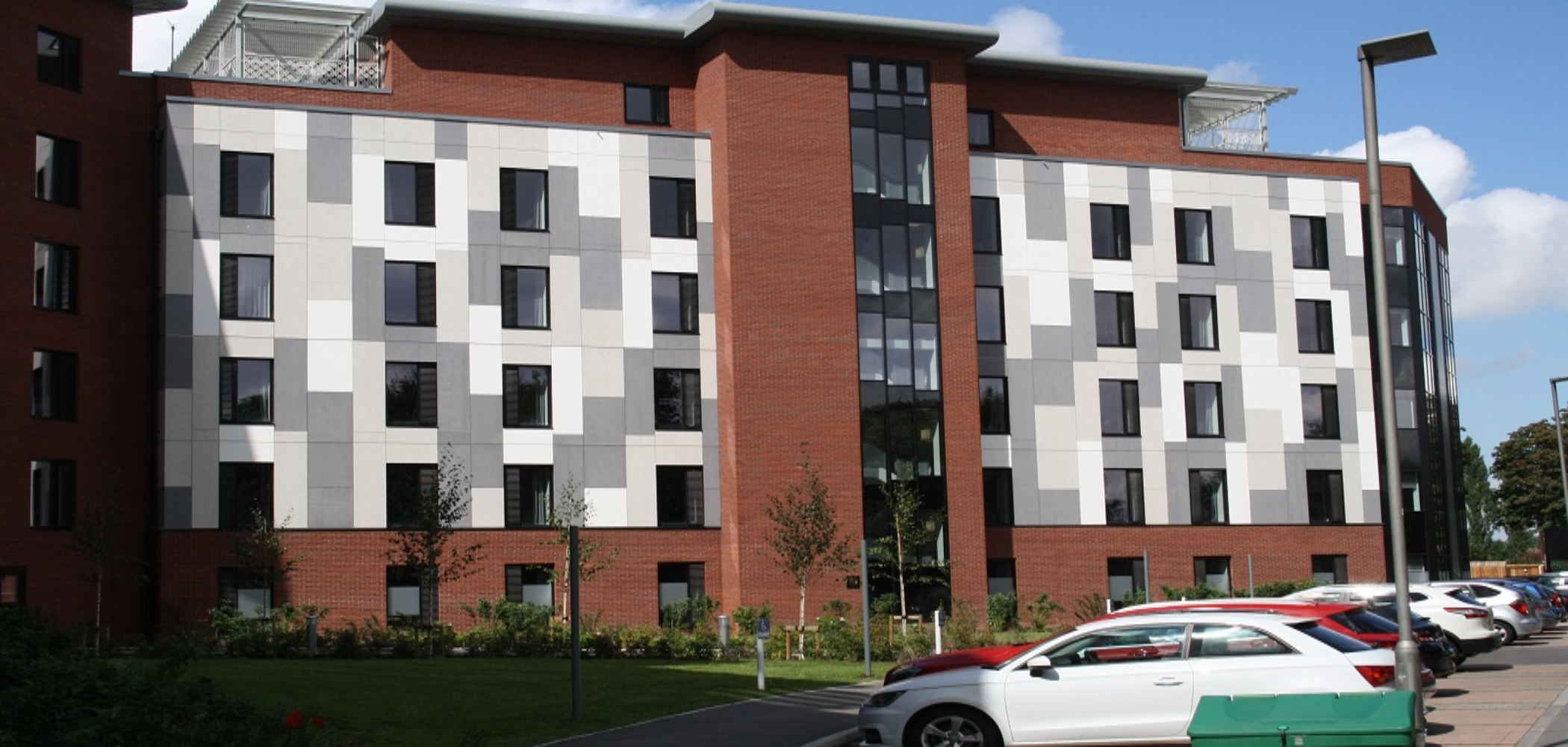 The Courtyard, University of Hull - VIVALDA